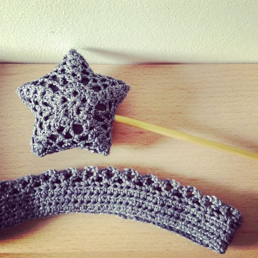 This Crochet Crown (Free Pattern) – The Craft Chair